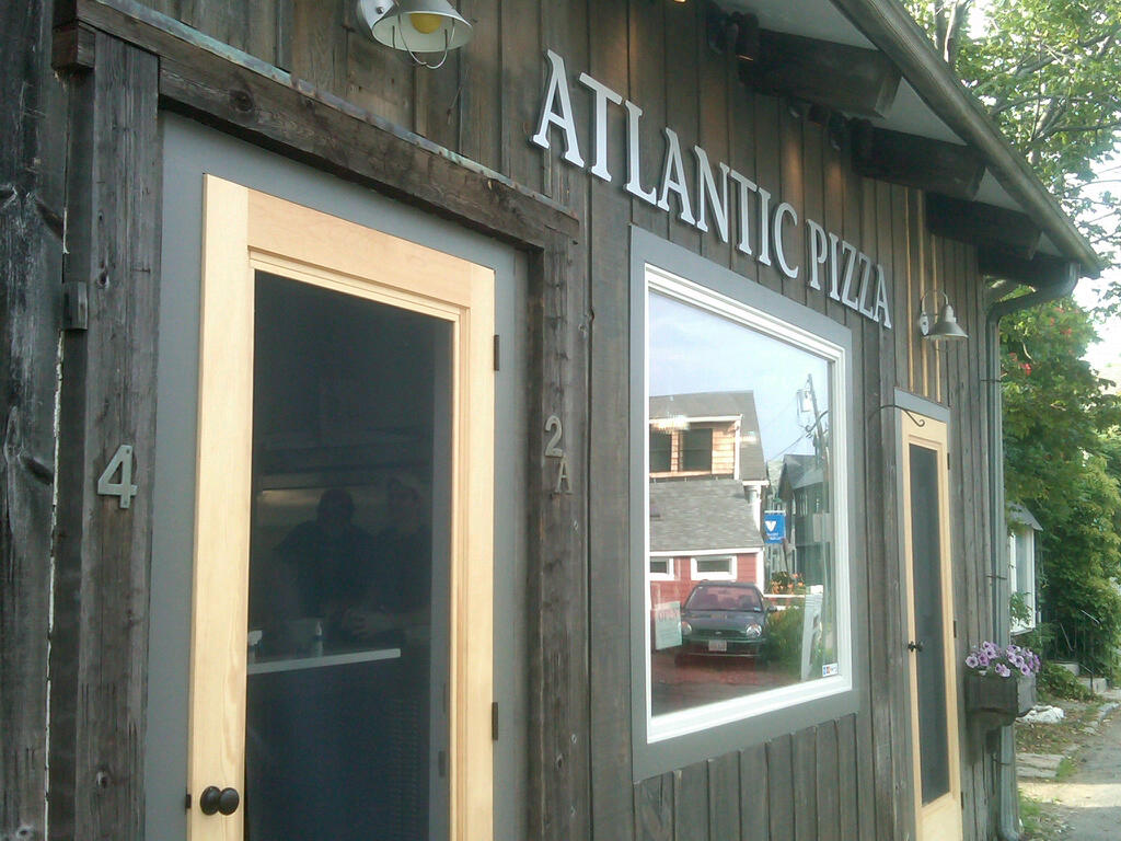 New Pizza Place in Rockport Takes it To Another Level – Good Morning ...