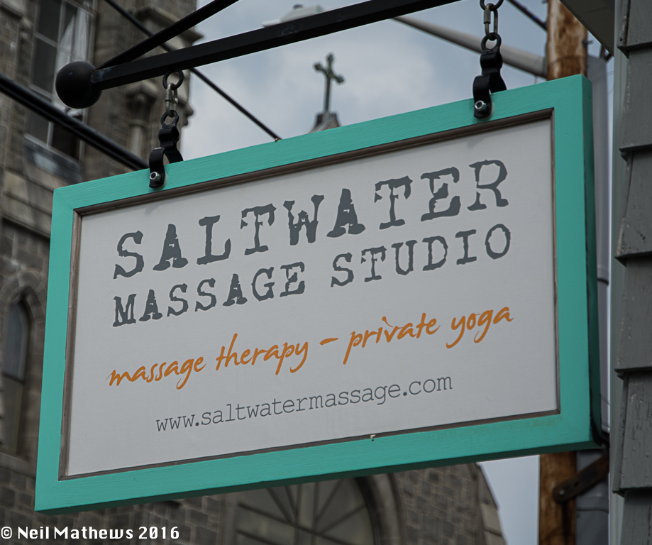 Neil gives Saltwater Massage 2 thumbs up! – Good Morning Gloucester