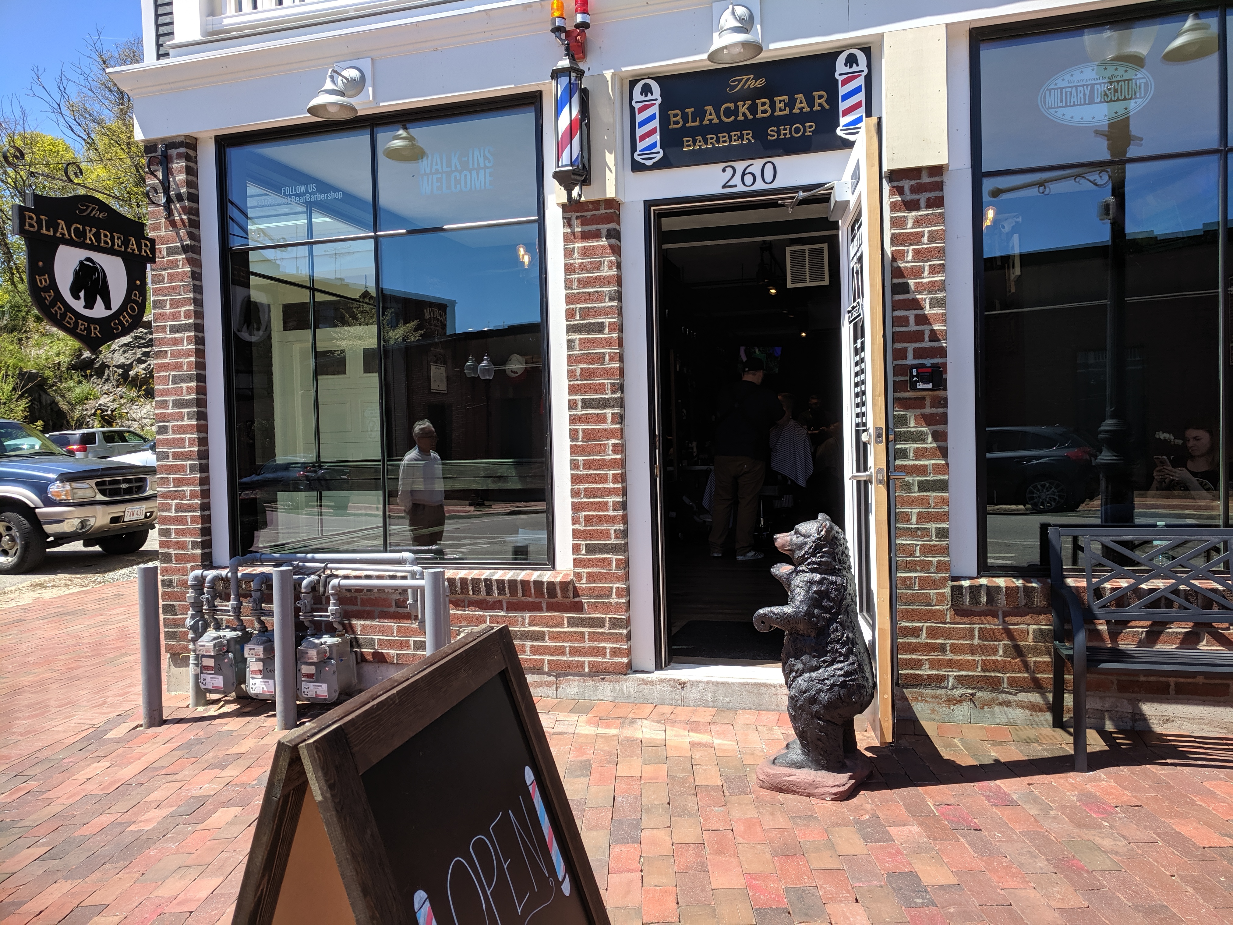Blackbear barber shop welcome bear_20190511_© c ryan (3) – Good Morning ...