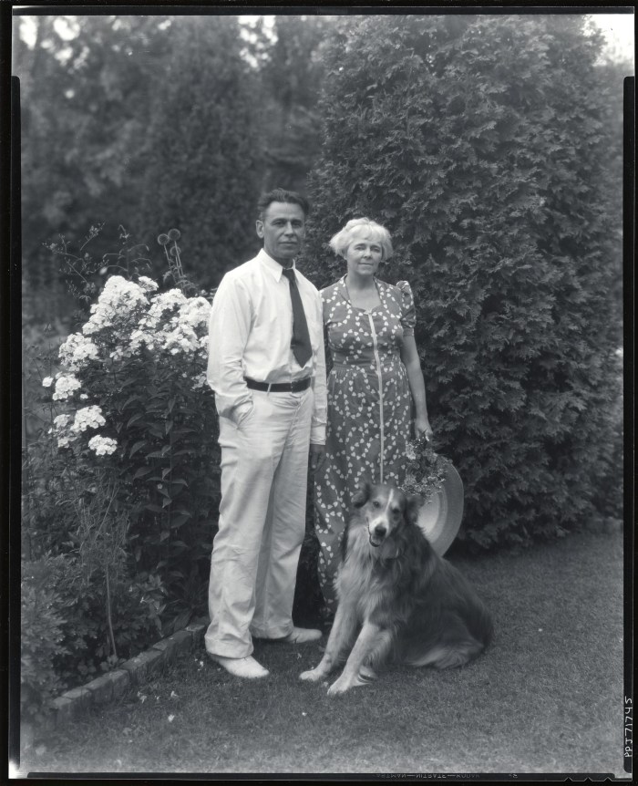 Mother Goose genius design | 1938 rotating sculpture by artist Richard ...