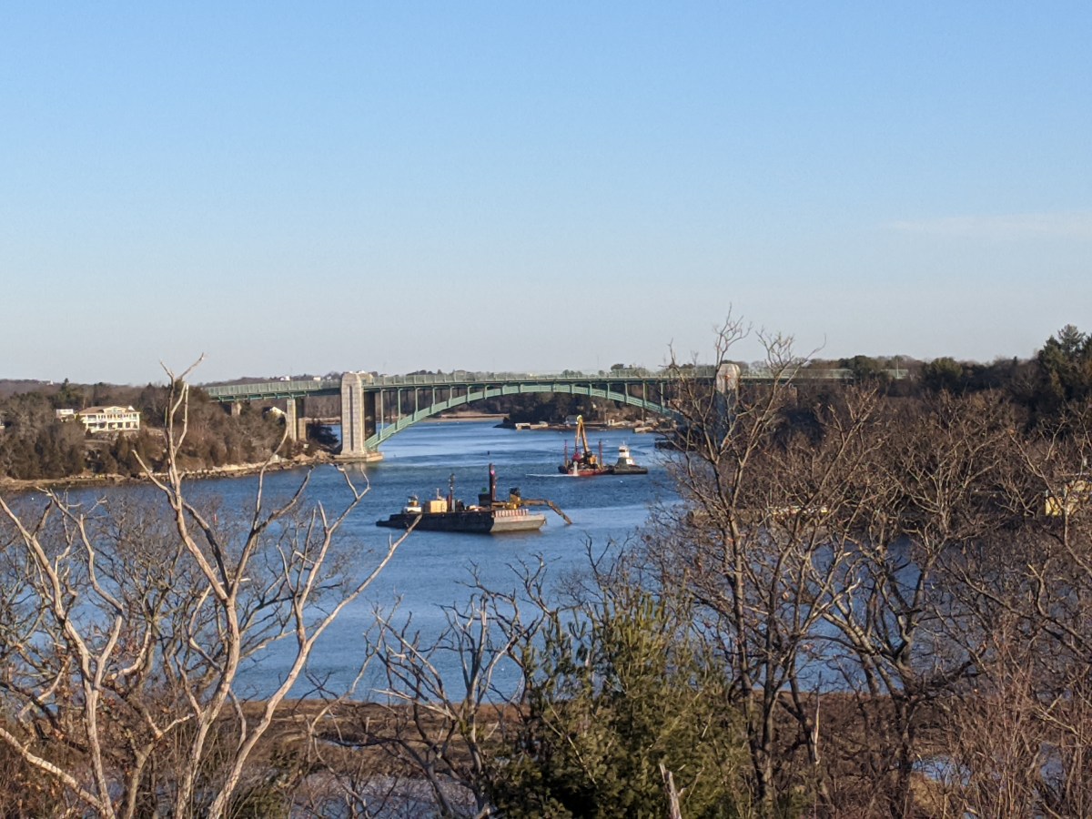 Annisquam River dredging 2020: closeup views from the boats and across ...