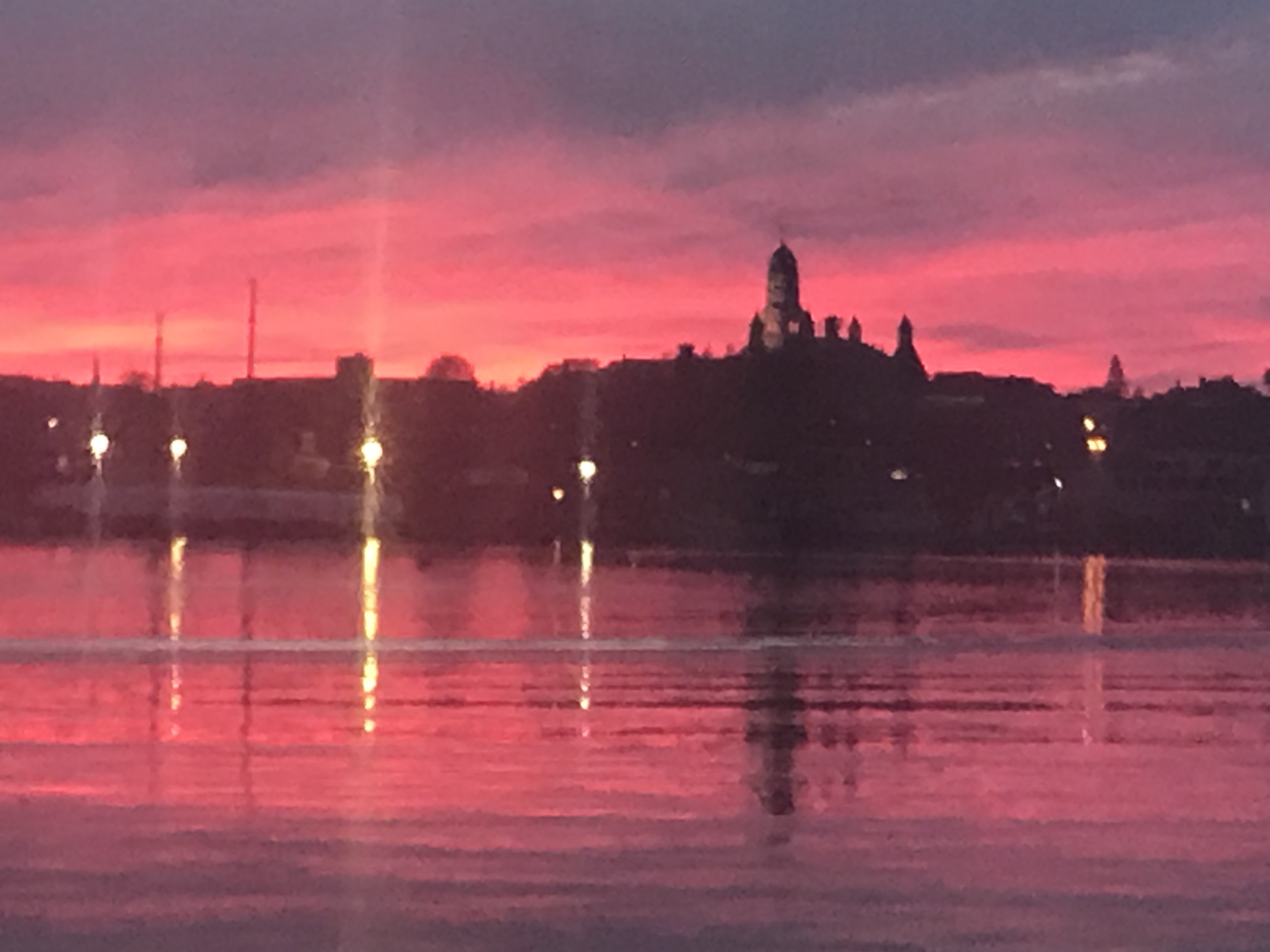 Captain Mike Tupper Posts This Beautiful Photo Of Gloucester At Dusk ...