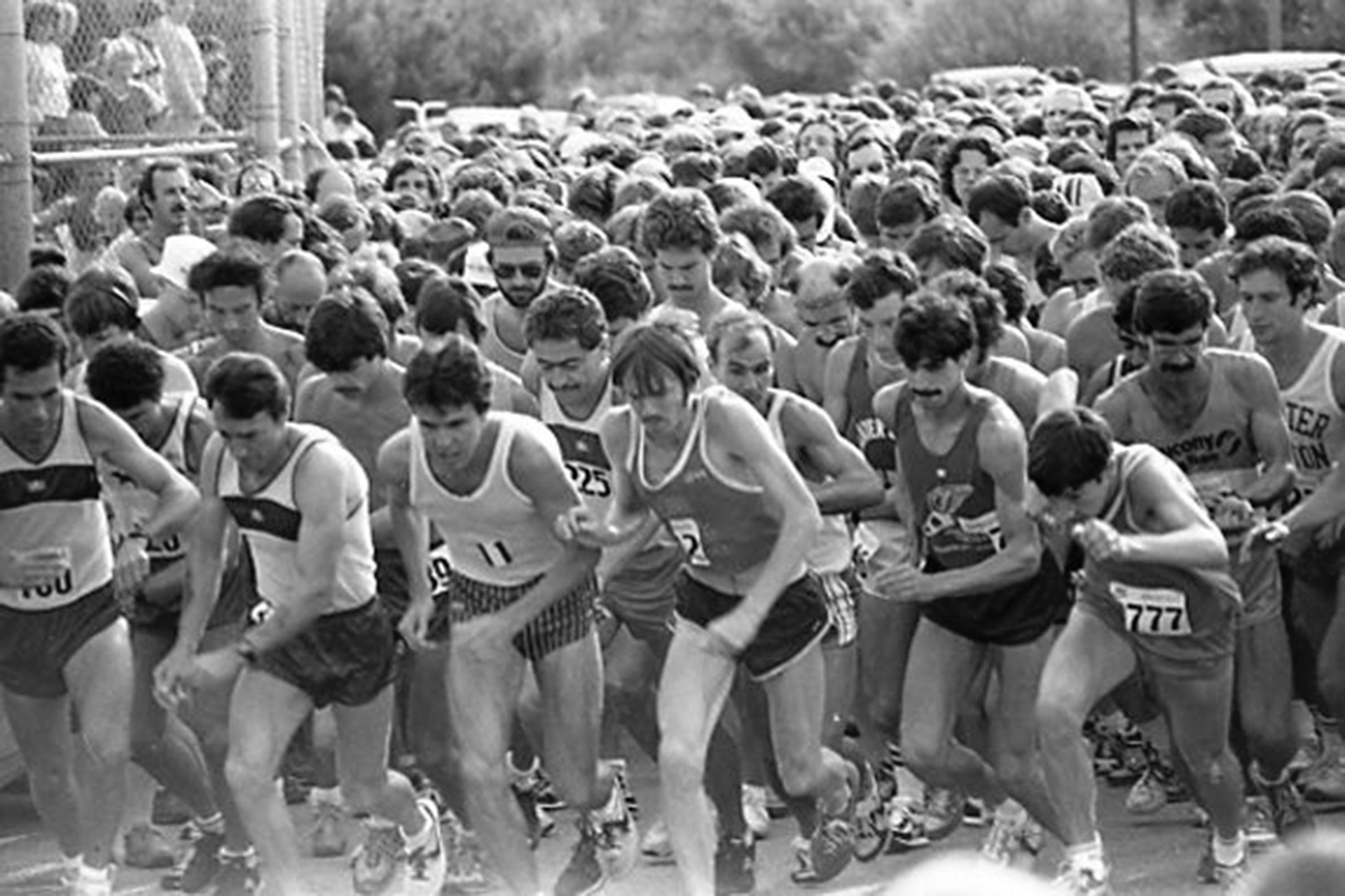 labor day race 1982 crowded start from jackie Bennett – Good Morning ...
