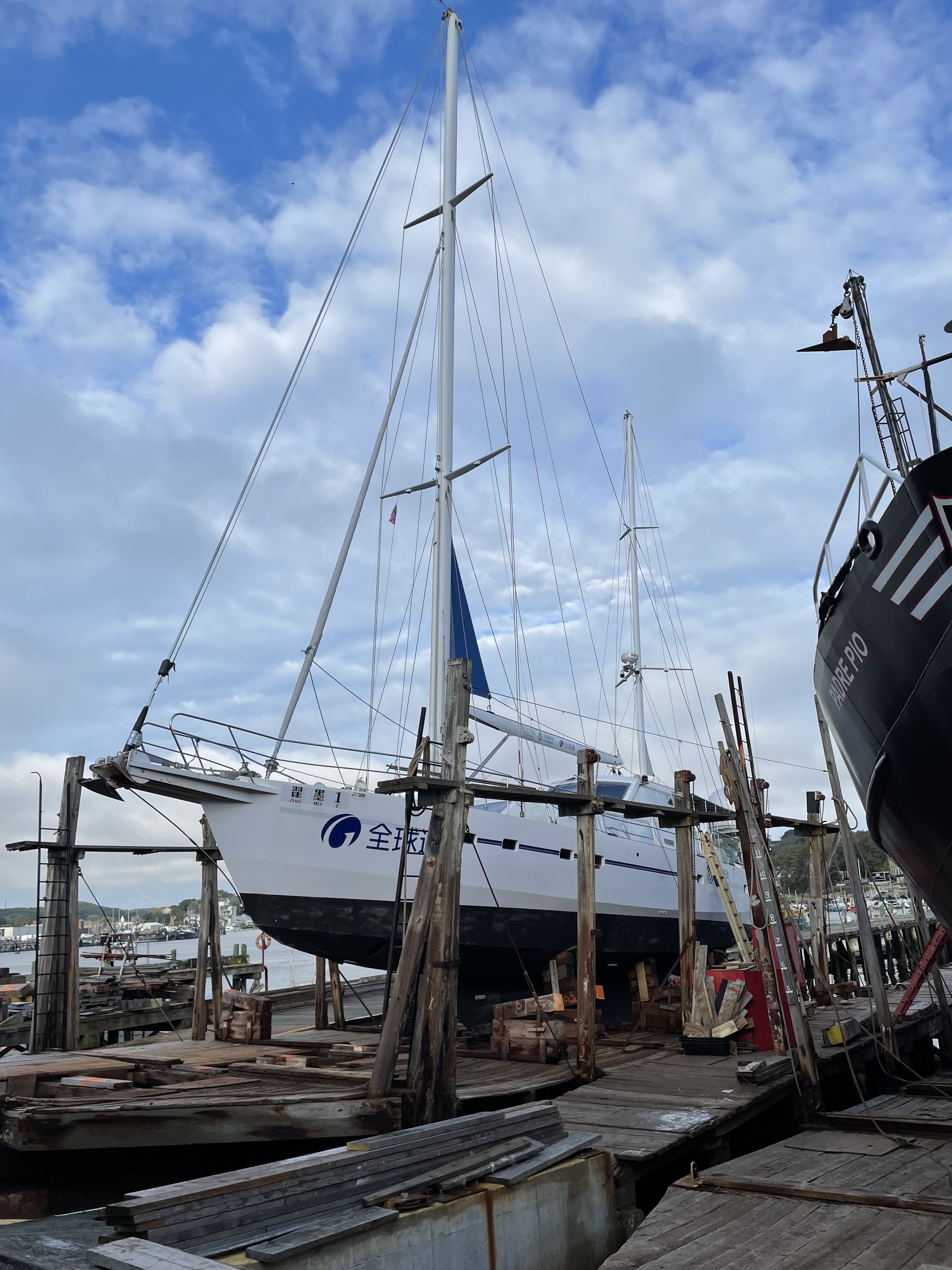 John Bell writes: Many new friends from our community sure helped the S ...