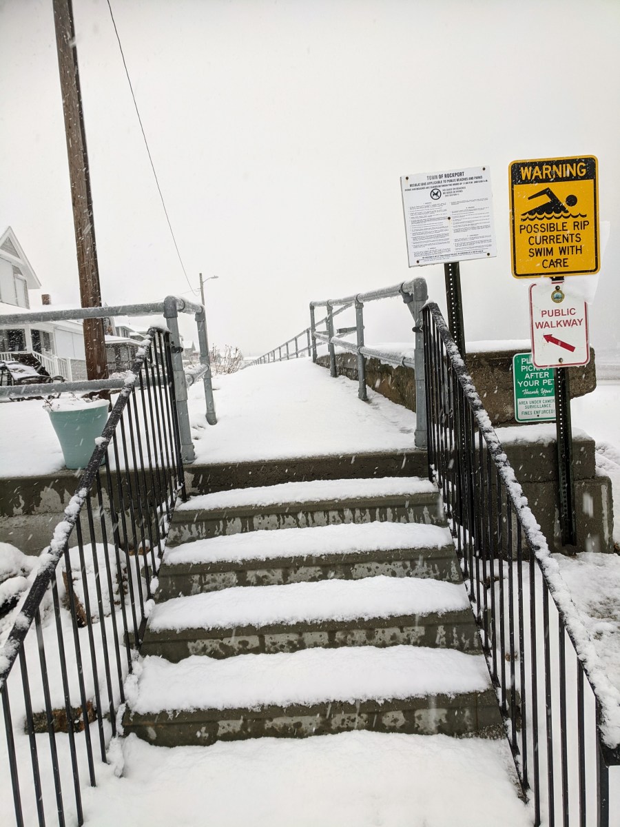 wet snow slushy windy light accumulation – Long Beach – Good Morning ...