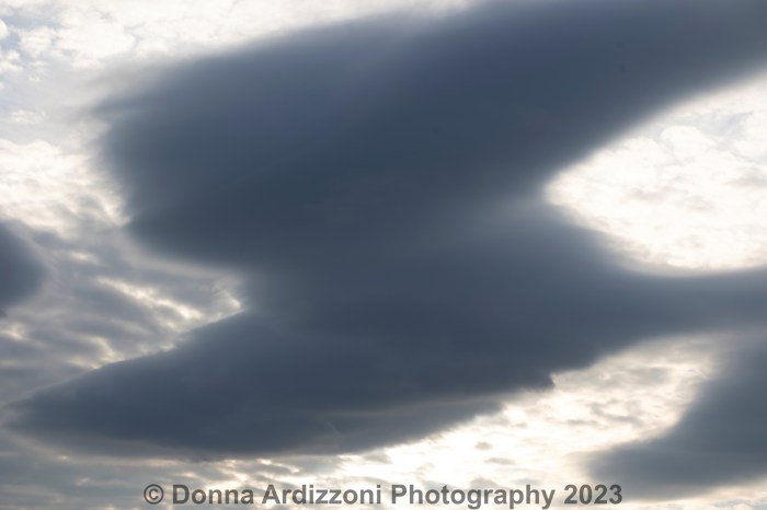 This cloud looks like the Bat Signal – Good Morning Gloucester