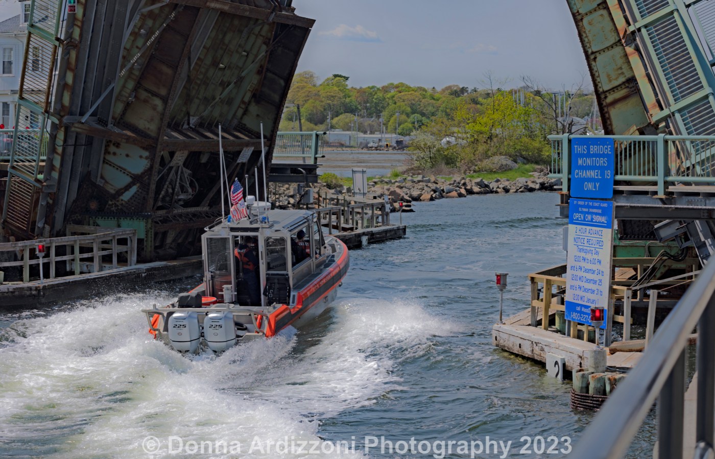 Sunny day near the Blynman Bridge – Good Morning Gloucester