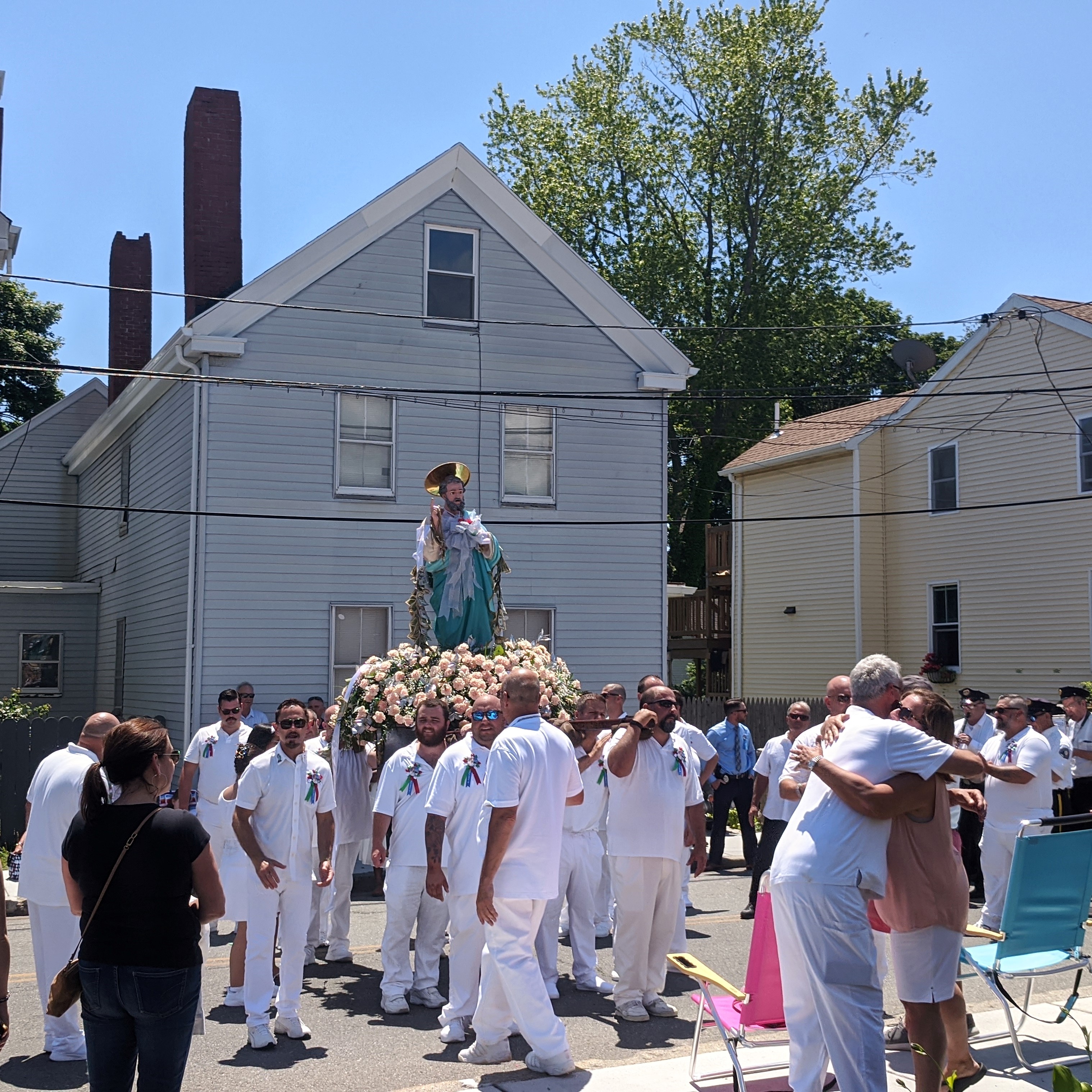 St. Peter’s Fiesta Procession Reaches Prospect St. #GloucesterMA – Good ...