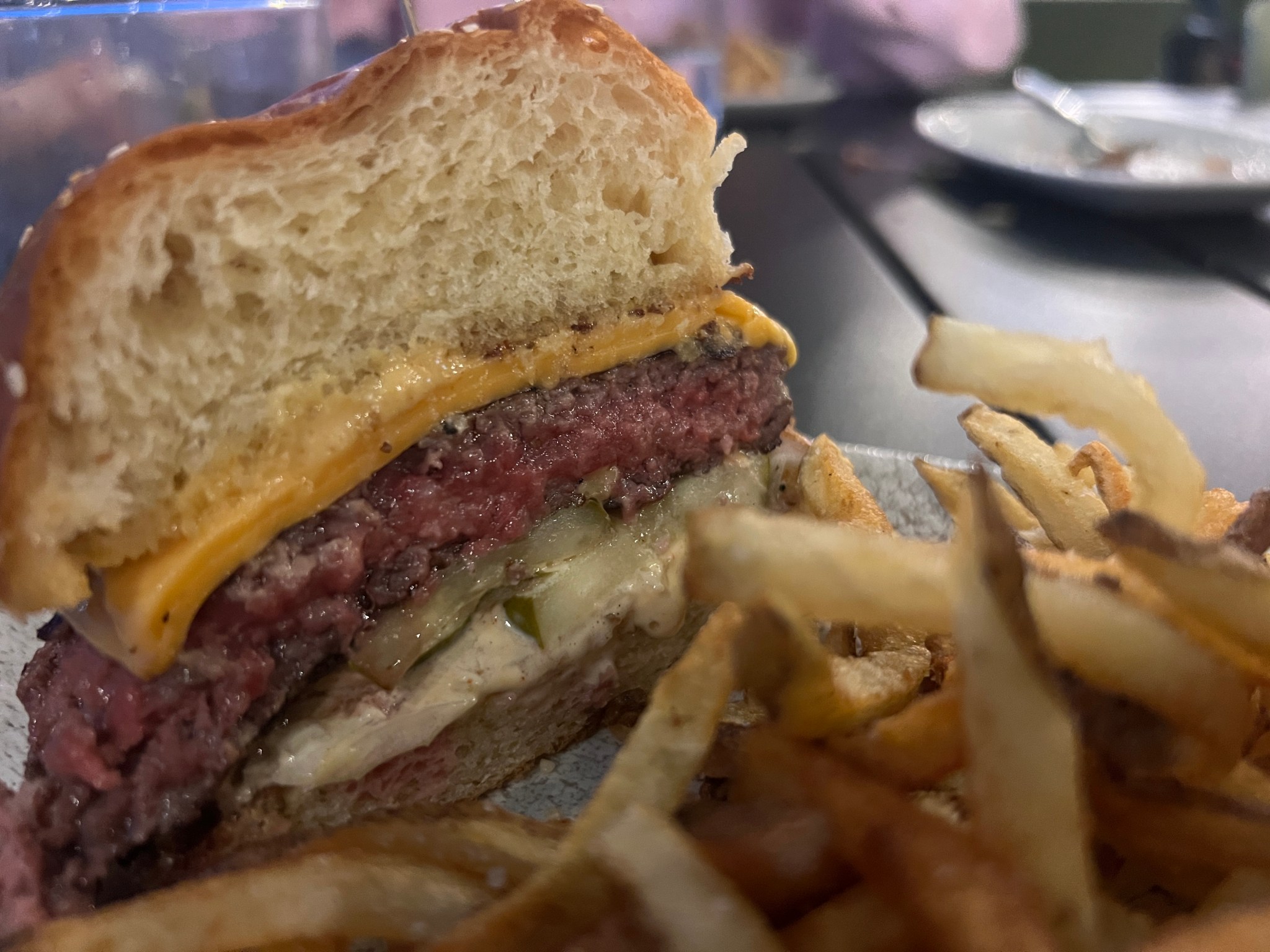 Oak To Ember Burger – Good Morning Gloucester