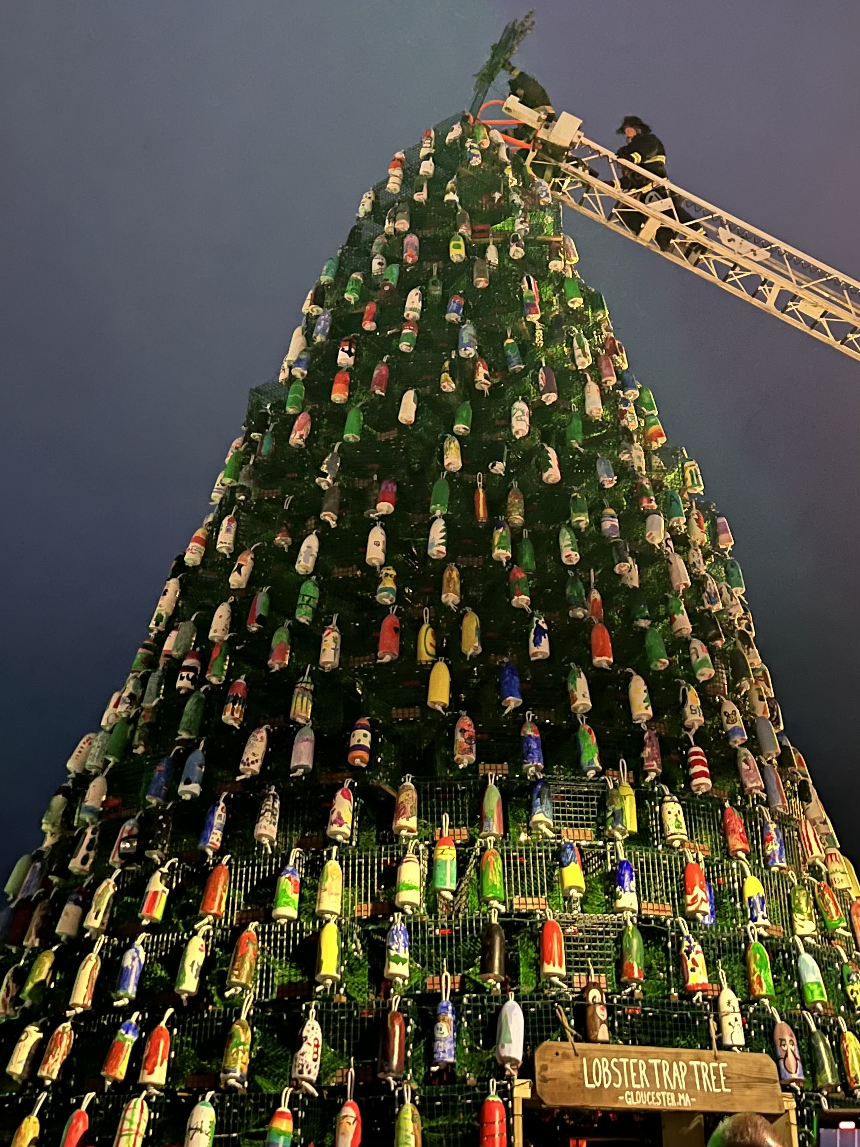 lobster Trap Tree topping – Good Morning Gloucester