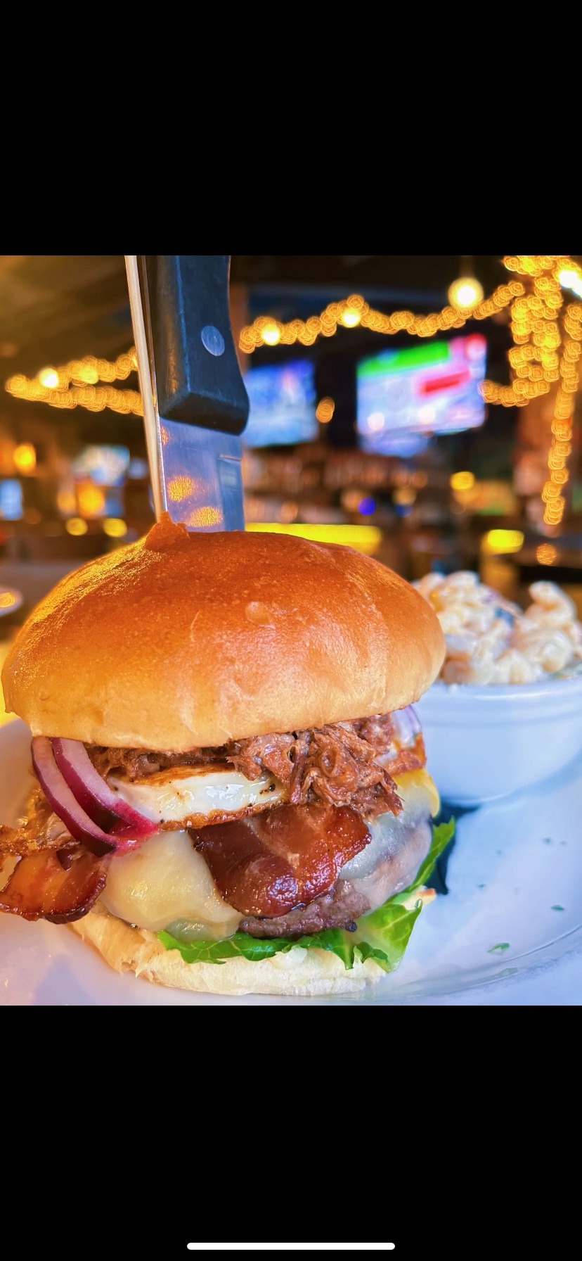 Minglewood Burger Night and burger of The Weekend! Burger, bacon ...