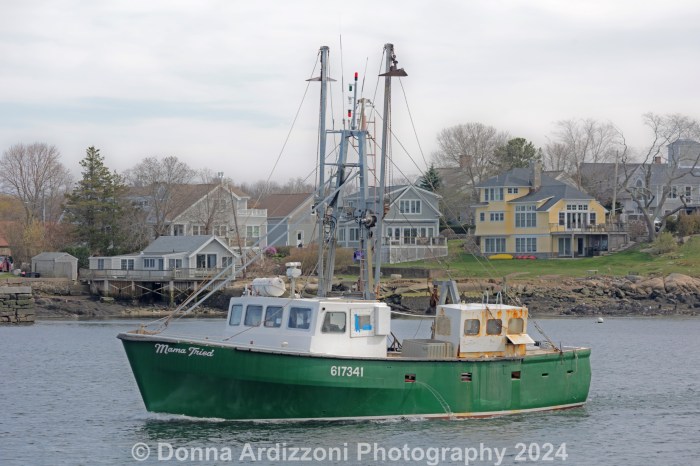 Coming into port – Good Morning Gloucester