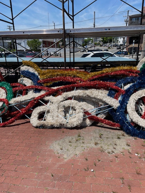 Getting the Altar Ready For Fiesta – Good Morning Gloucester
