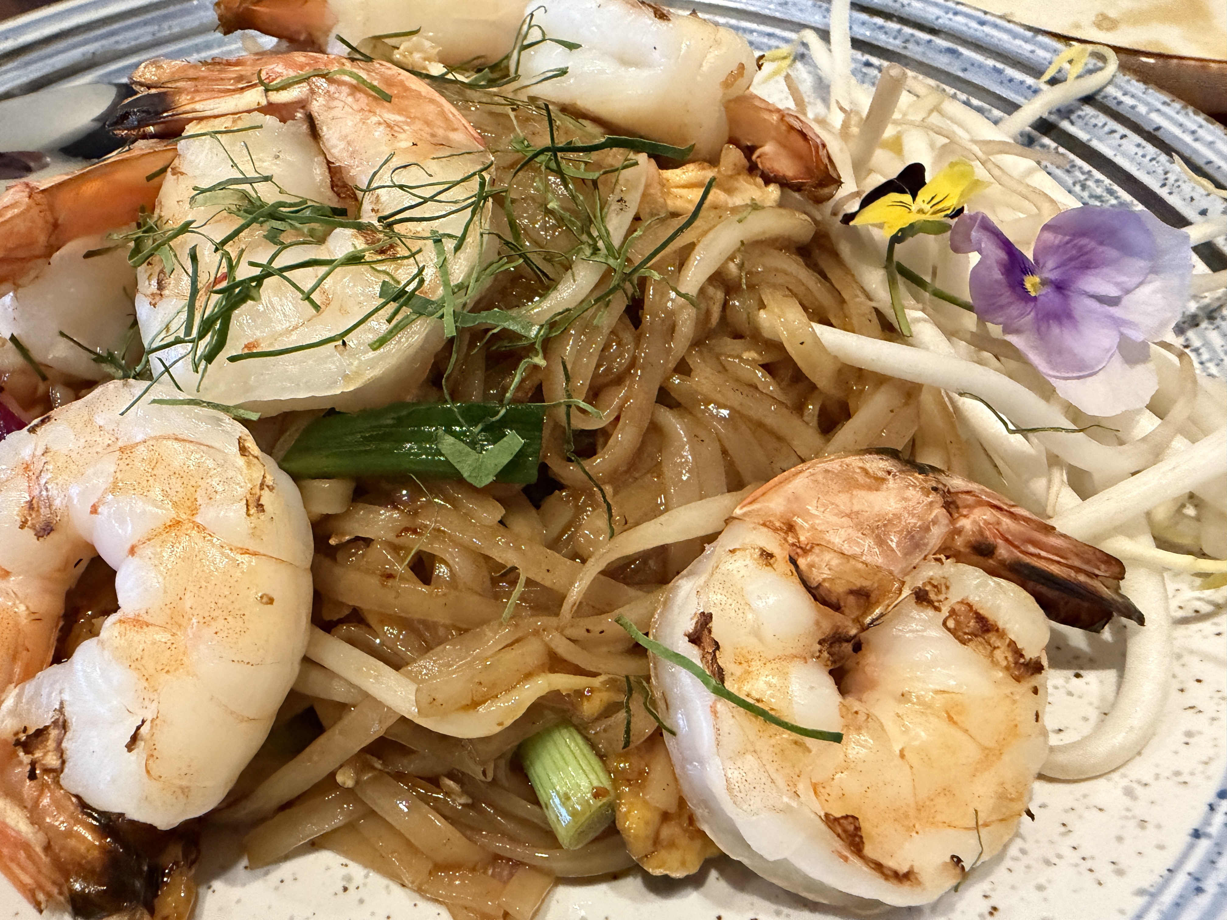 Rim Lay Thai Restaurant Now Open at 4 Rogers Street- Here are The ...