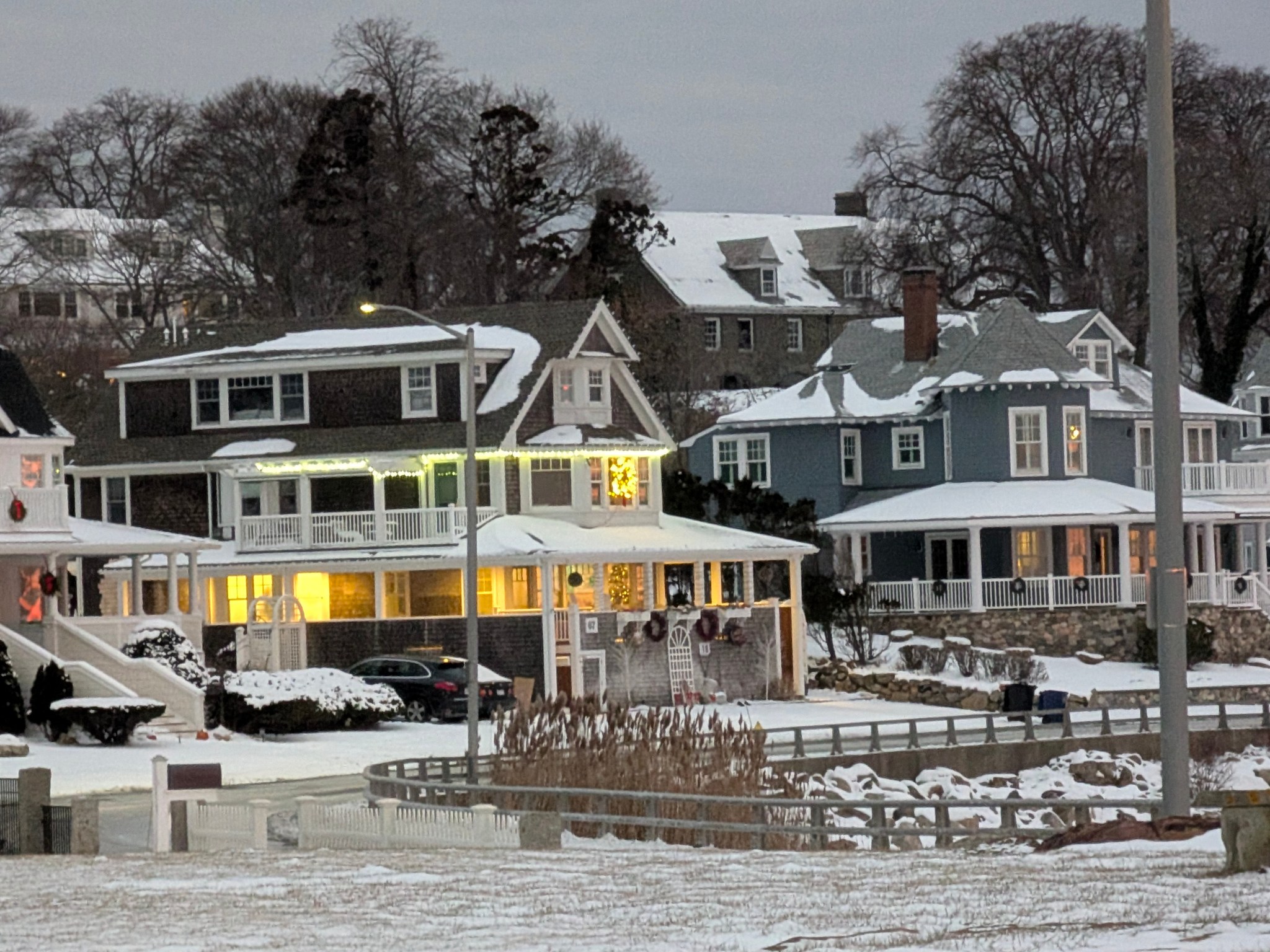 Snowman, roofs, and rise. Winter in #GloucesterMA – Good Morning Gloucester