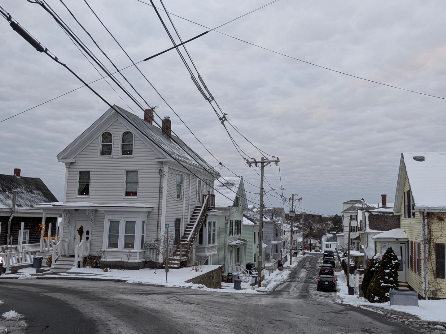 Snowman, roofs, and rise. Winter in #GloucesterMA – Good Morning Gloucester